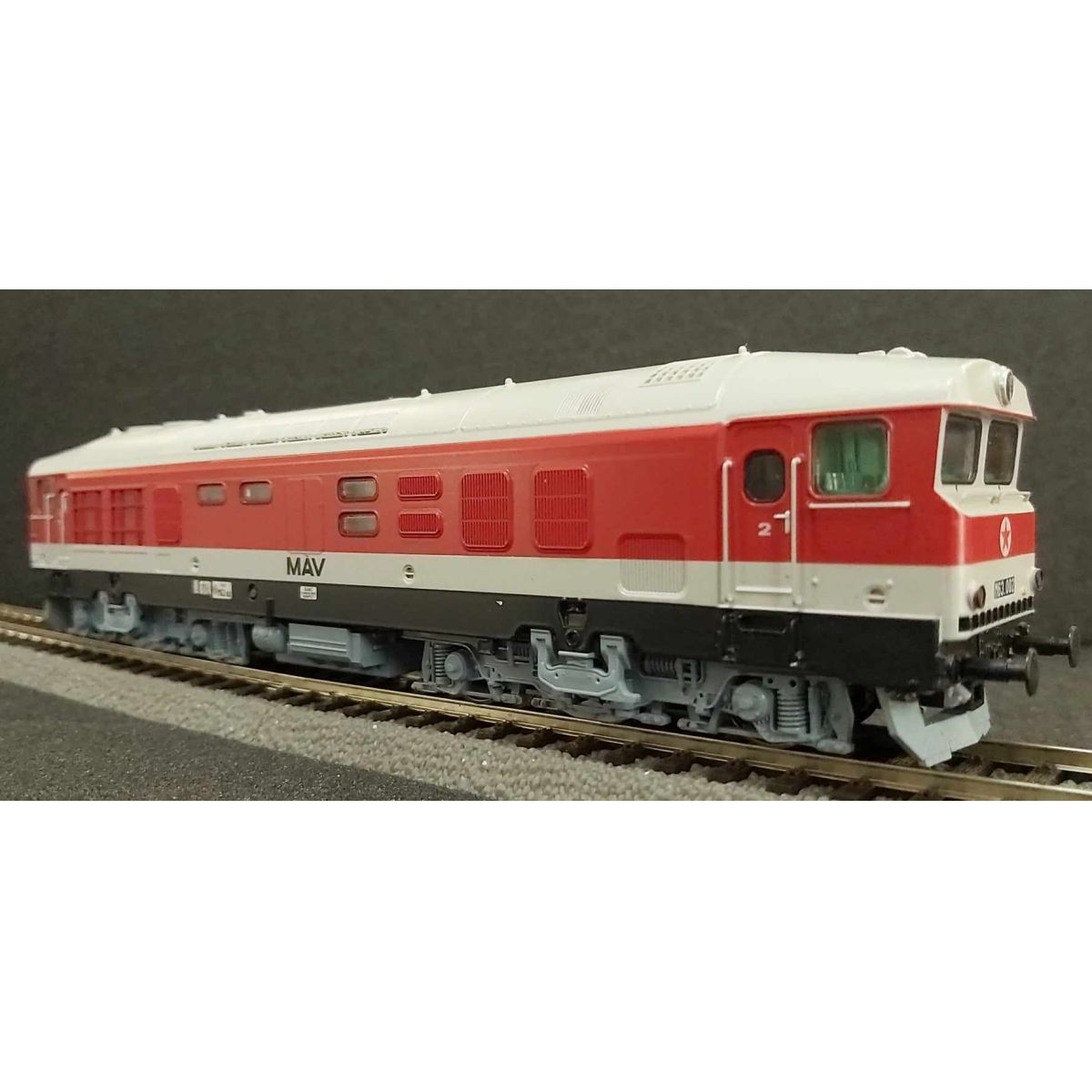 MTB Dízelmozdony, M63 002, Gyík, proto-festés, MÁV IV